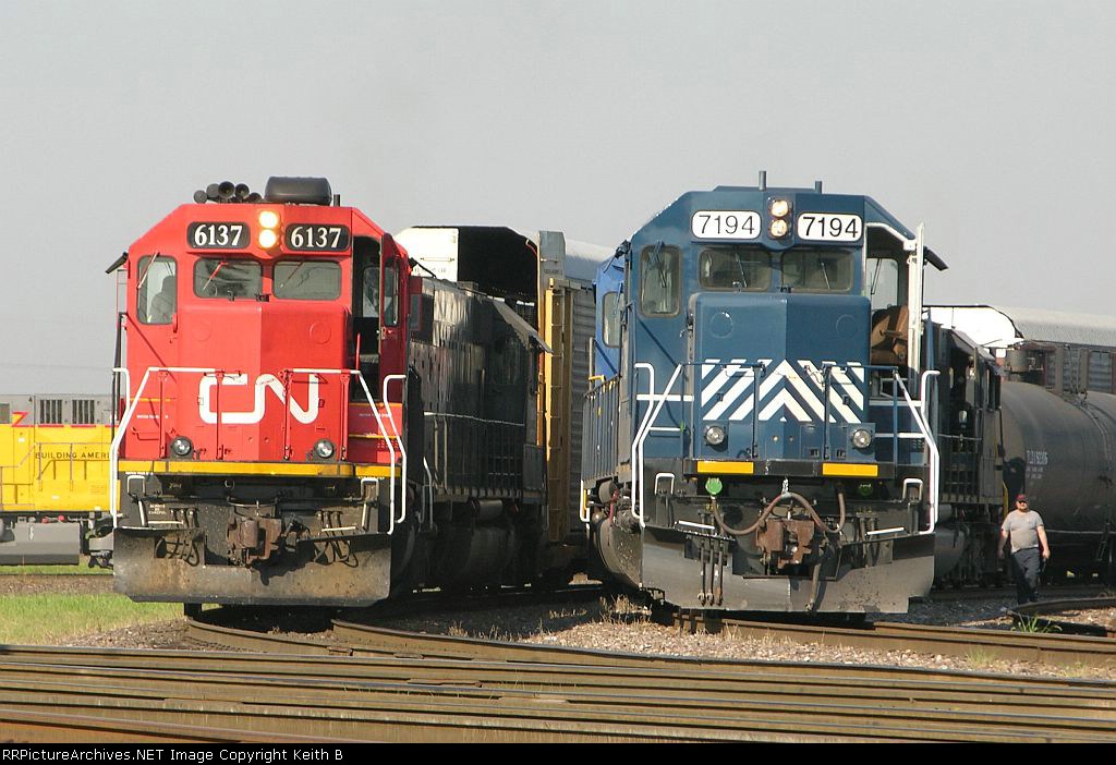 IC 6137 and HLCX 7194